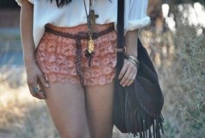 10 pantalones cortos boho chic y bohemios para chicas